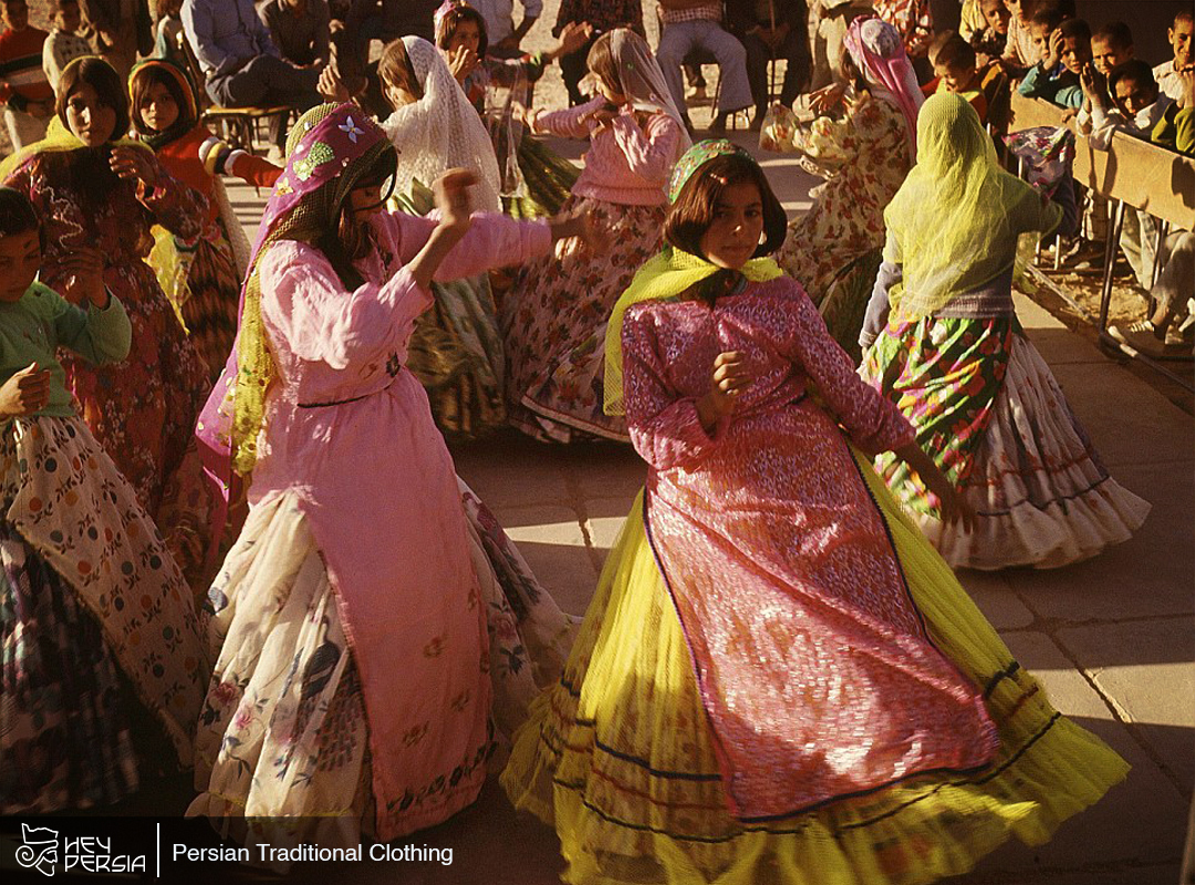 Persian Style Fashion: A Glimpse into Timeless Elegance - HEY PERSIA