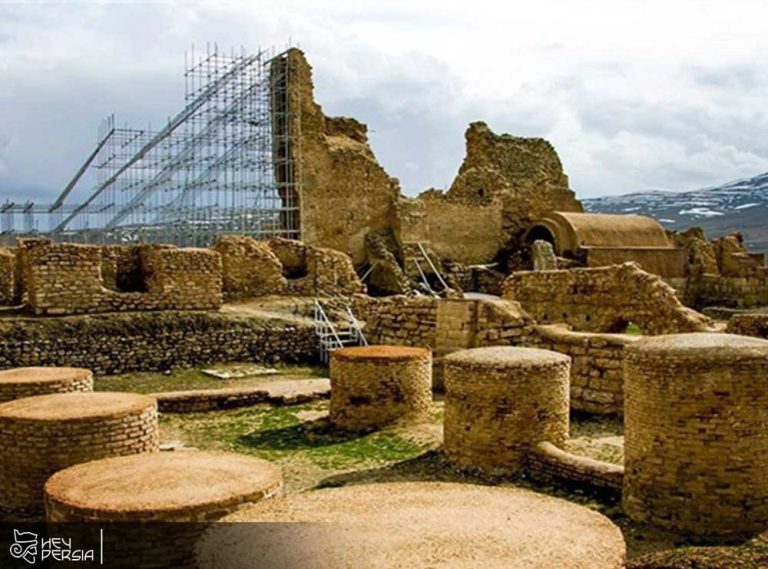 Takht Suleiman in Iran, Iran's fourth world wonder - HEY PERSIA